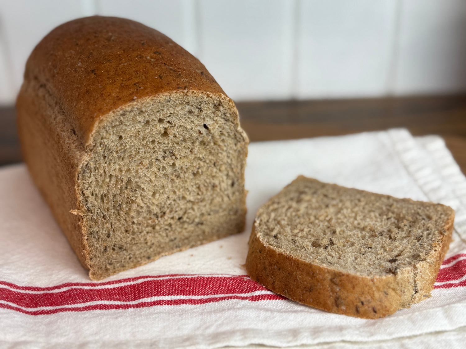 Bread Machine Seeded Rye Bread (1, 1.5, 2 lb loaves) – Robyn on the Farm